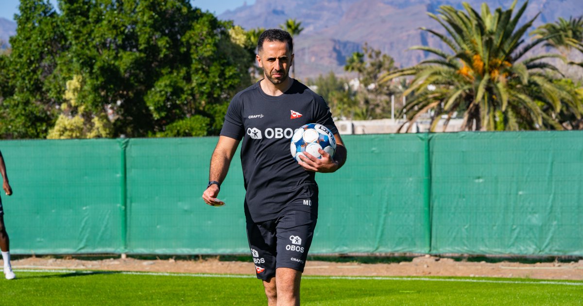 Forlater klubben grunnet familiære årsaker / Fredrikstad