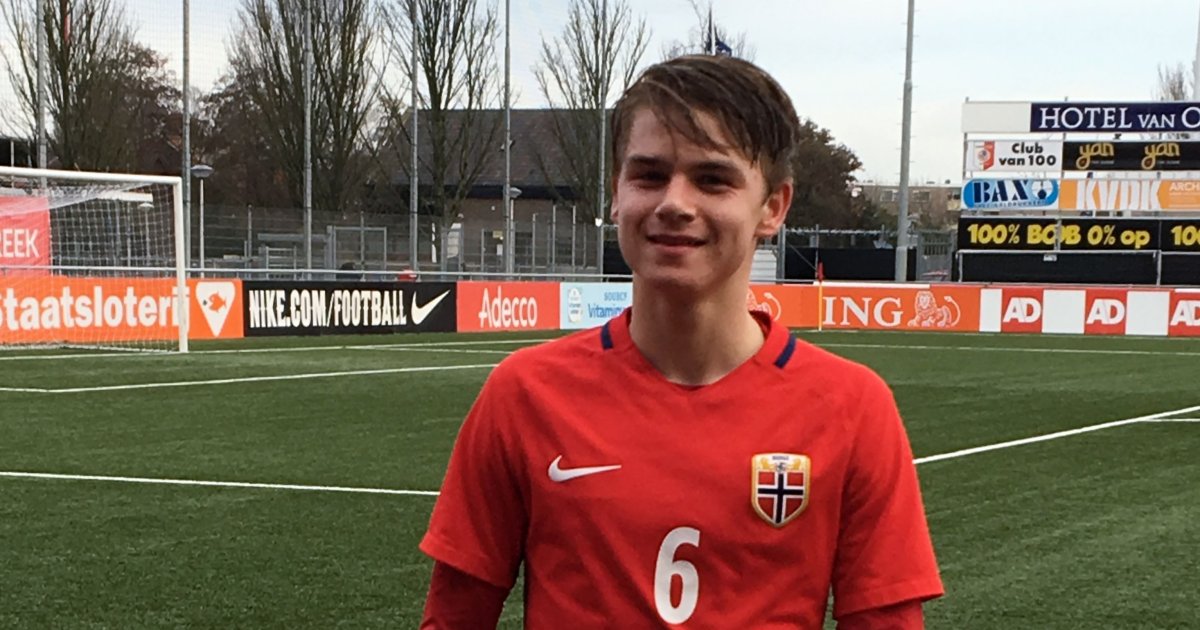 Thomas spilte hele kampen for Norge / Fredrikstad